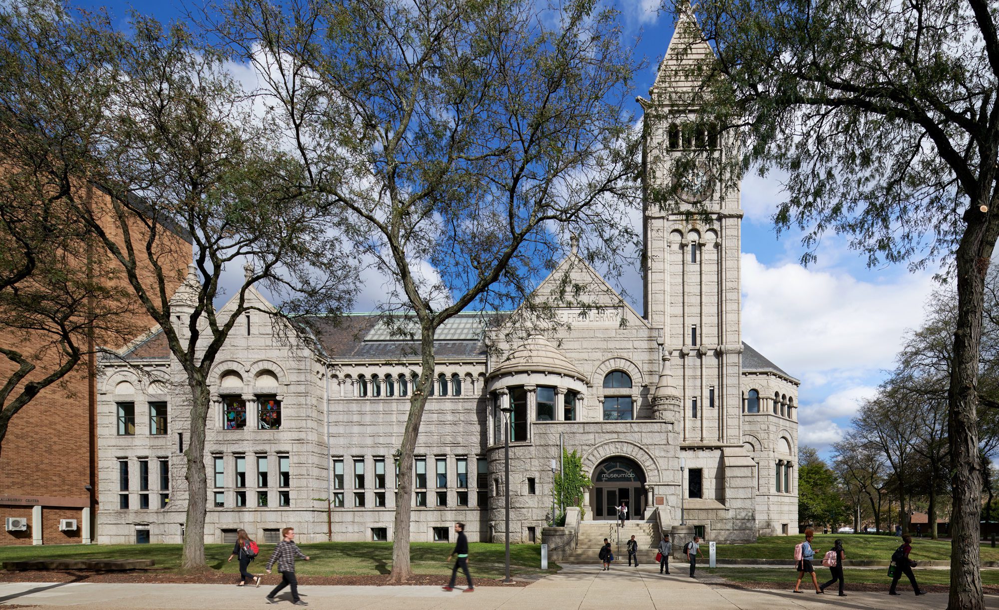 explore - Museum Lab